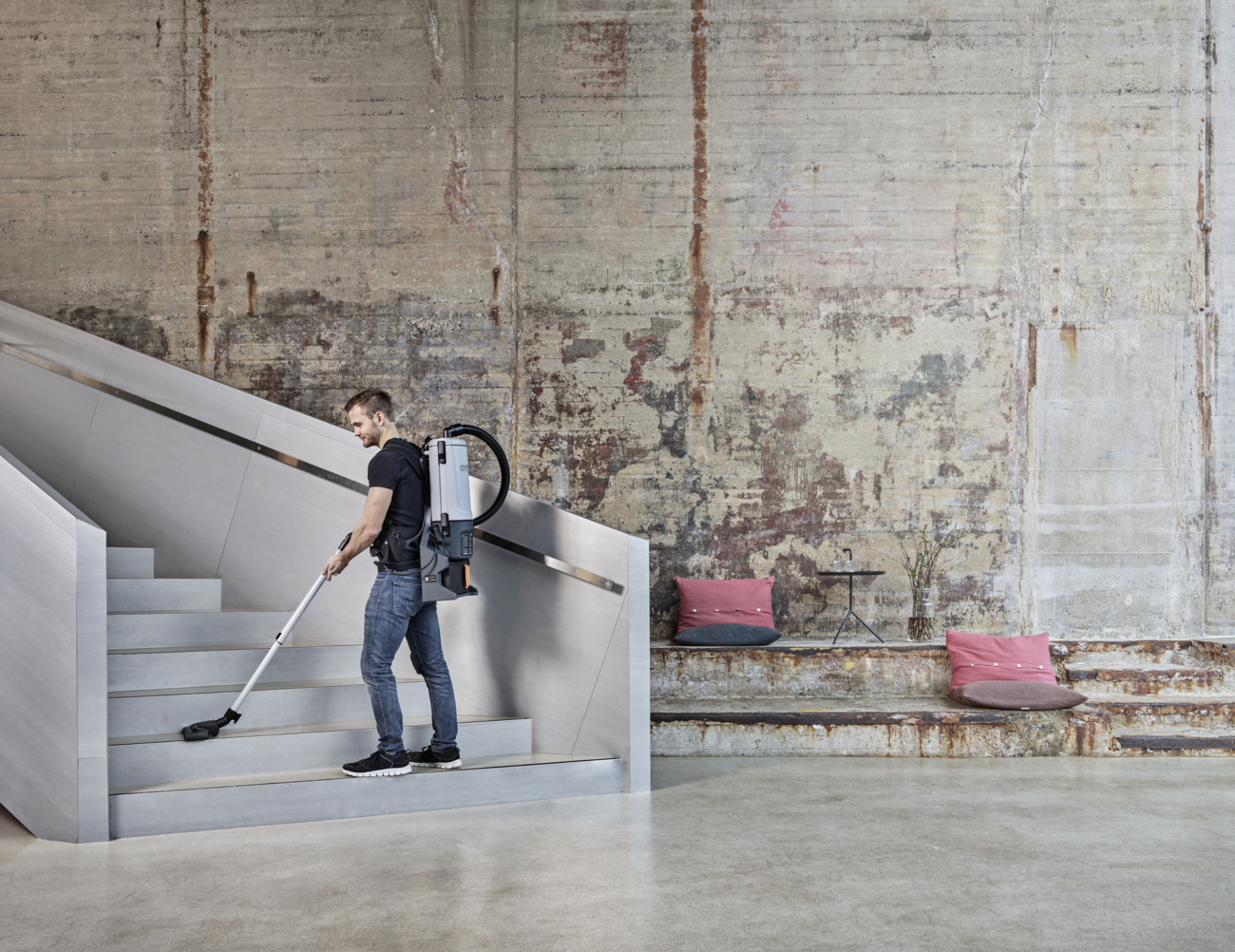 Nilfisk GD5 Battery Backpack vacuum that is battery powered